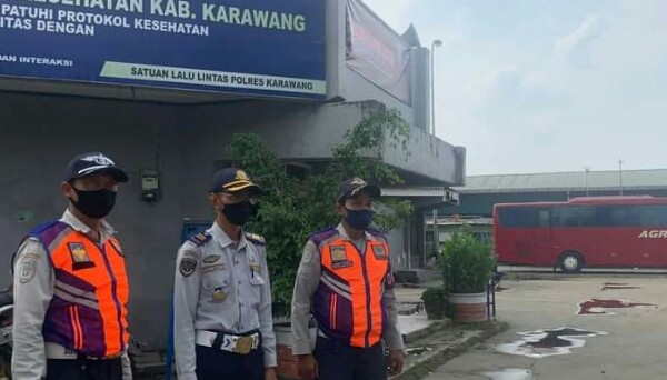 Penumpang Terminal Klari Jelang Ramadhan Normal, Lonjakan Diprediksi ...